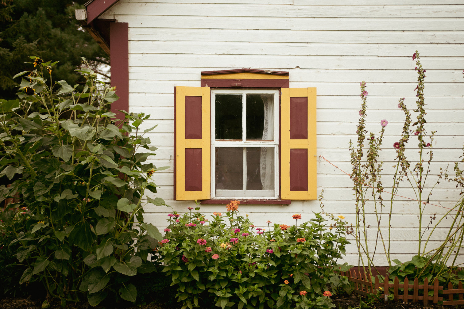 June Home Supply | Embrace Calm with Timeless Home Essentials