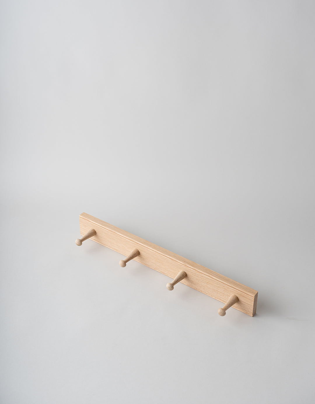 Oak Shaker Peg Rail – June Home Supply